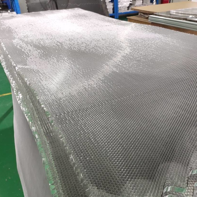 Big Size Perforated Aluminum Honeycomb Core Hexagonal For Building Industry
